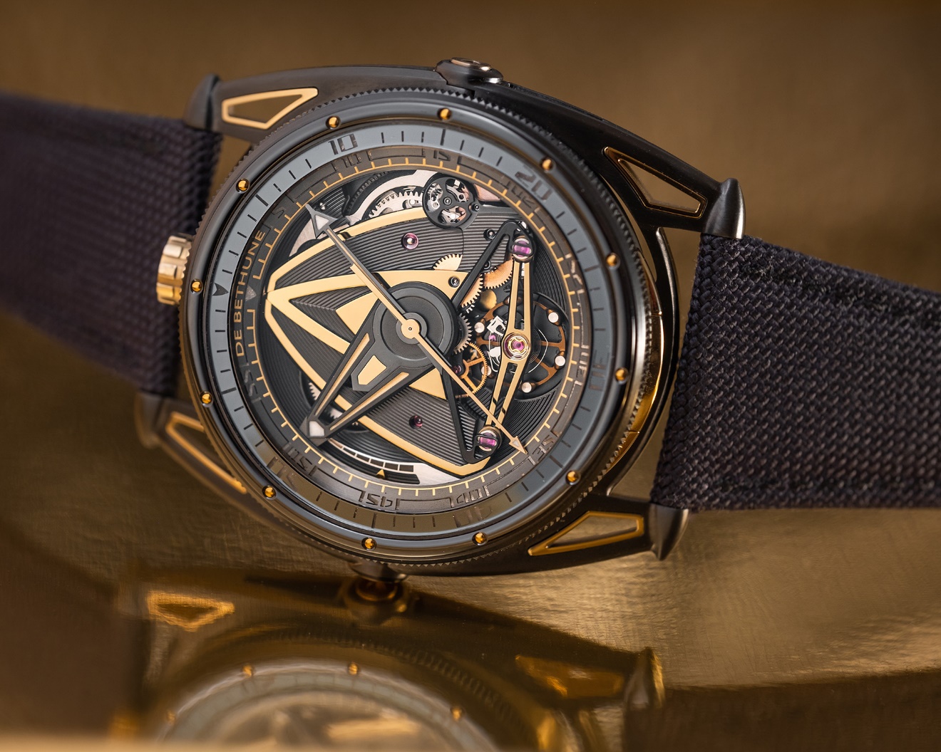 De Bethune Debuts the DB28GS 'JPS' - NXT Malaysia