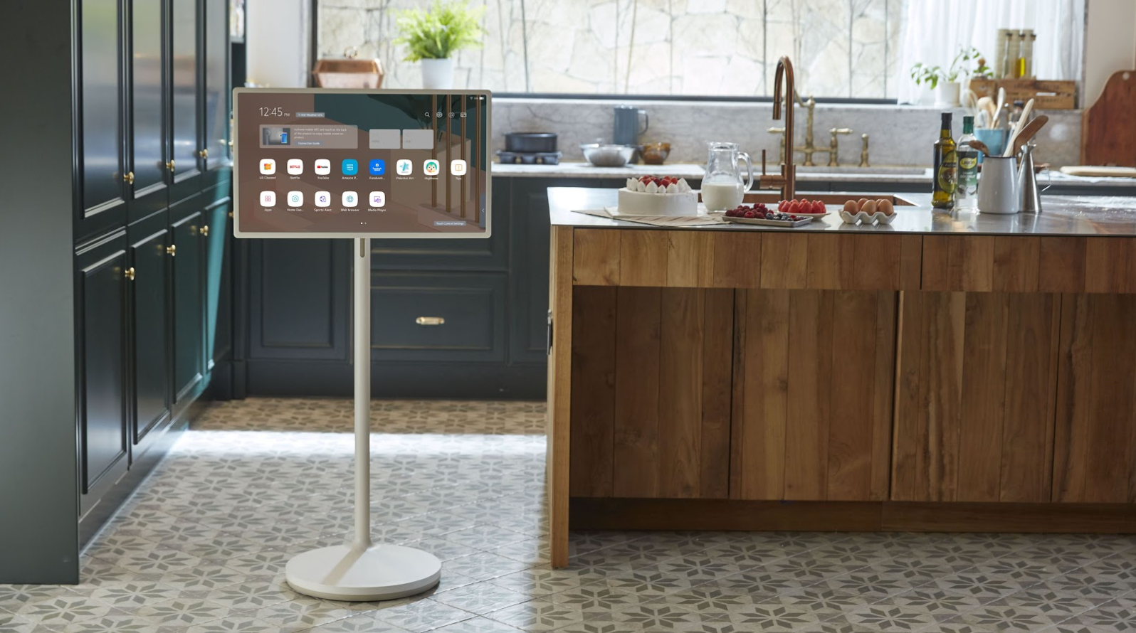 Review: The LG StanbyME is Really Versatile