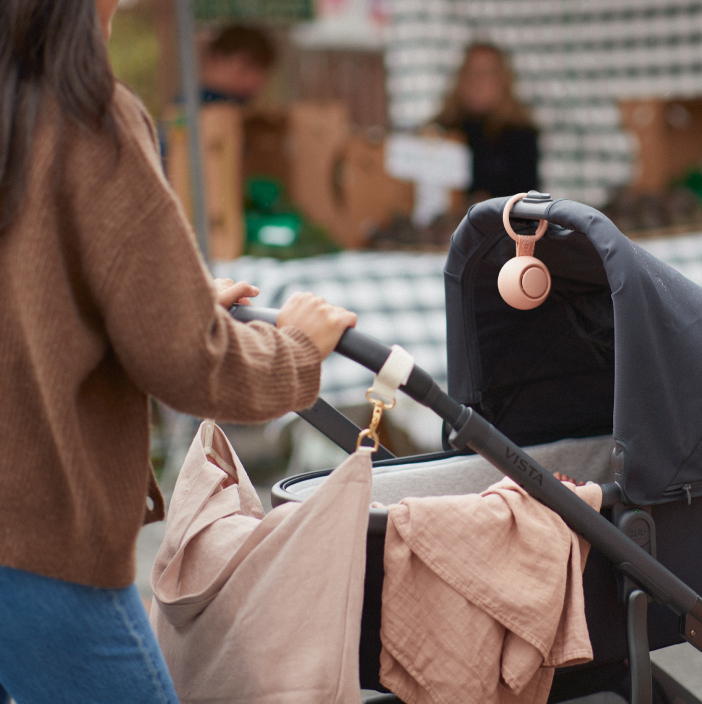 Portable Sleep Solution for Babies with Hatch Rest Go
