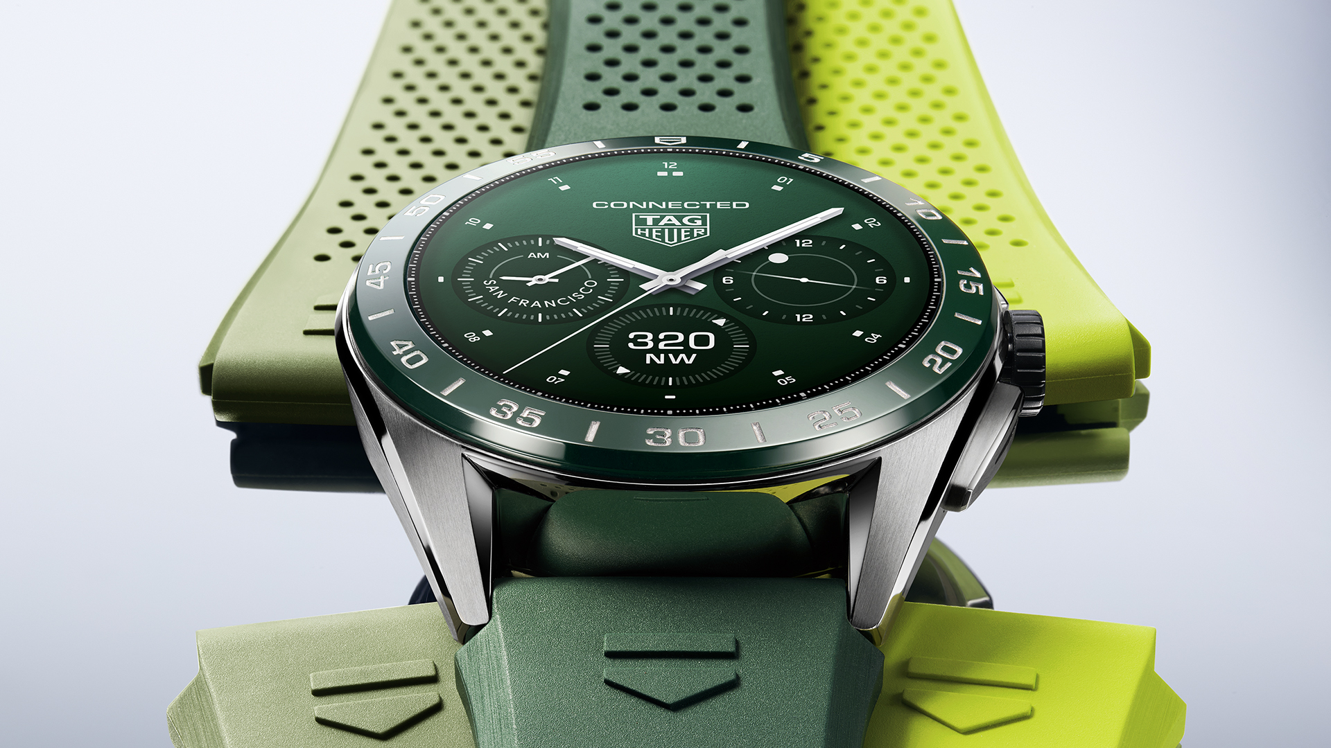 The New TAG Heuer Connected Calibre E4 - 45mm: A Symphony in Green - NXT
