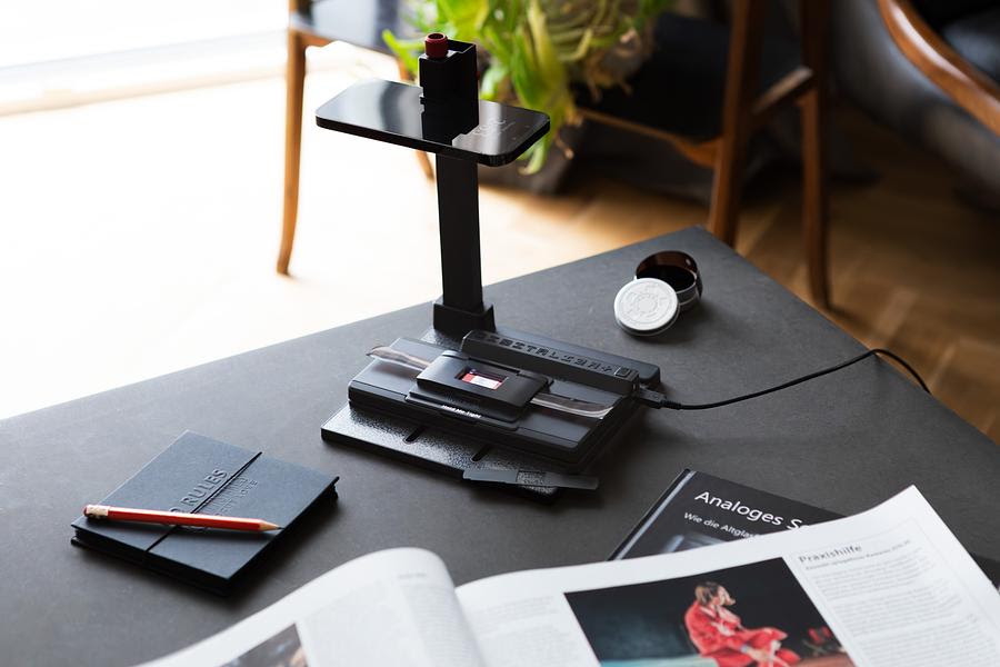 Lomography Unveils New DigitaLIZA+ and DigitaLIZA Max Scanning Kits for ...