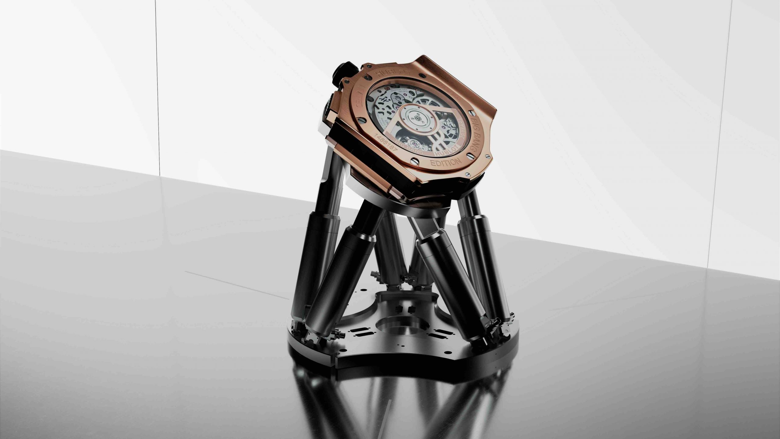 BIG BANG 20TH ANNIVERSARY CAMPAIGN 2025 - 431.OM.1338.RX - SL - 02 - 16_9-echo-rgb-tiff-1 - NXT