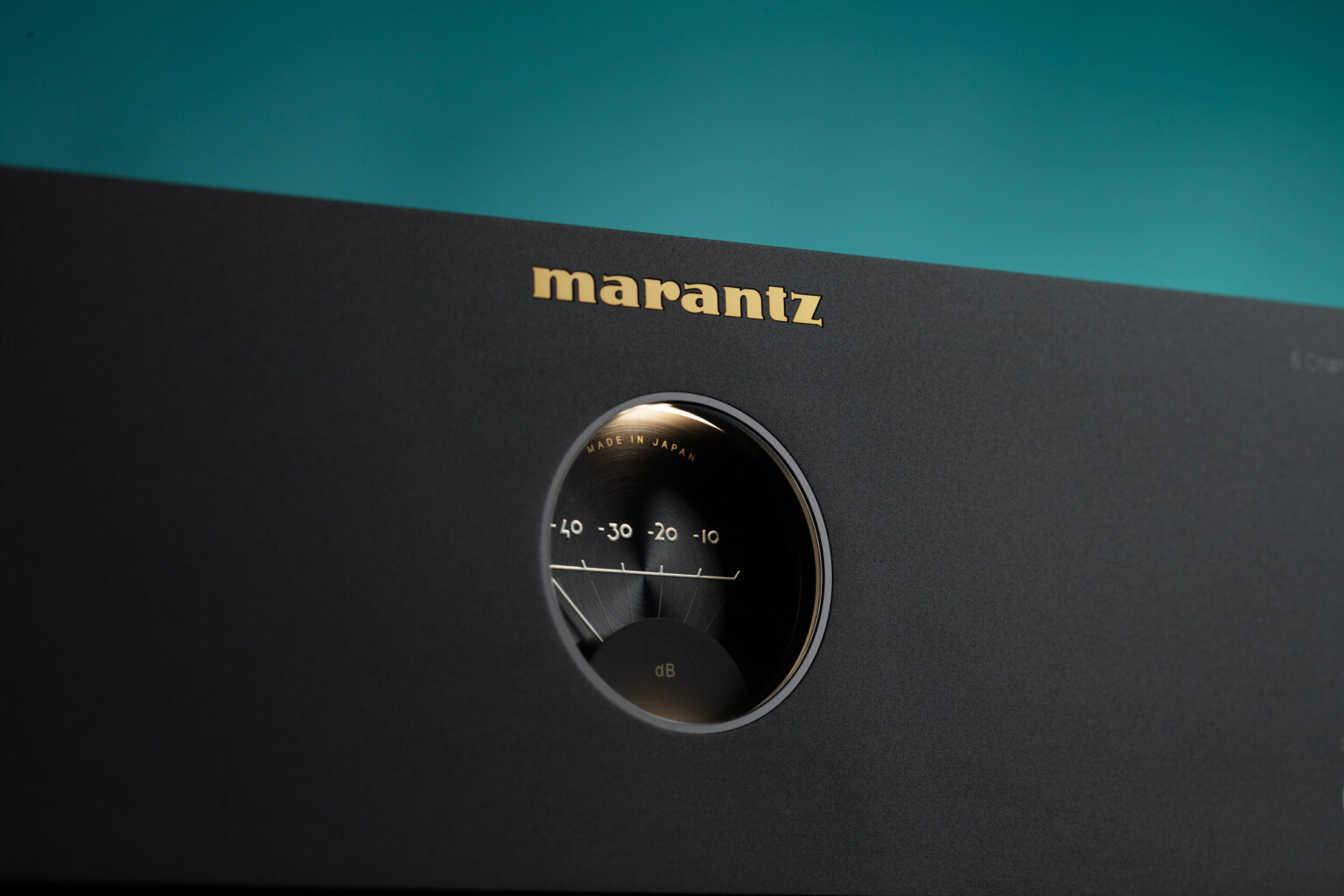 Marantz Raises the Bar: AV 30 and AMP 30 Redefine Home Theater Audio