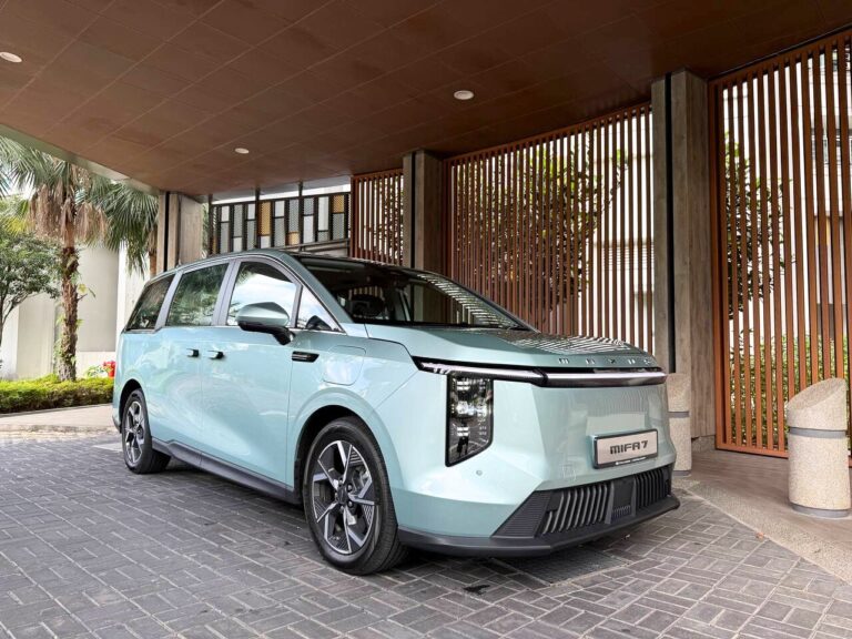 Maxus MIFA 7 Elite Arrives in Singapore, Bringing Practical Electric ...